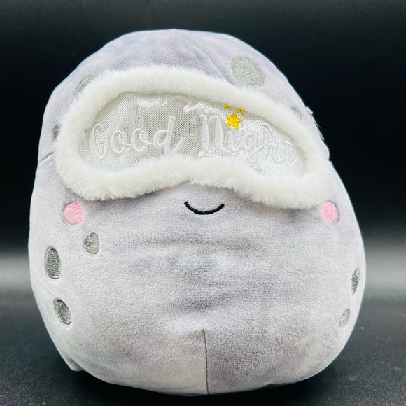 Squishmallows | Toys | Squishmallows 8 Boulder Good Night Moon | Poshmark